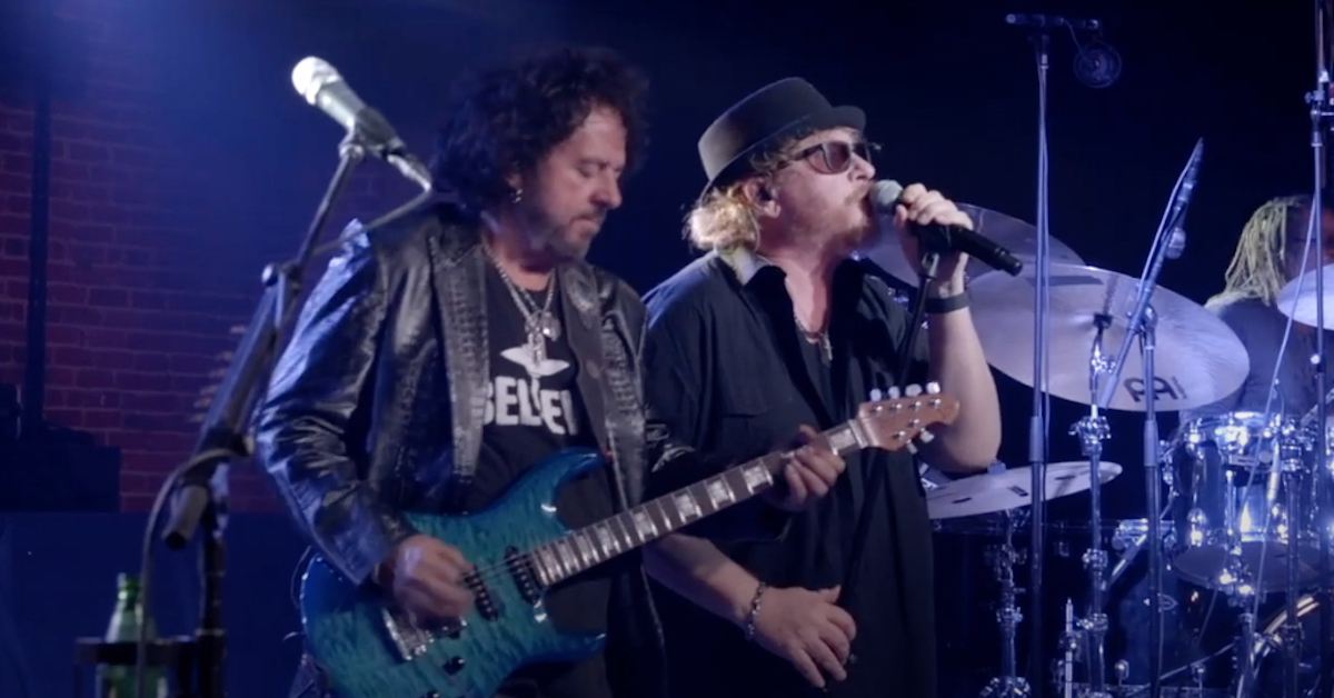 Toto Releases Live Album: Watch - Best Classic Bands Development