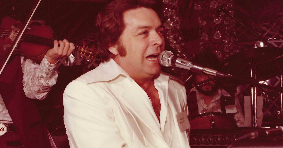 May 7, 2022: Mickey Gilley, Country Singer and Actor, Dies - Best ...