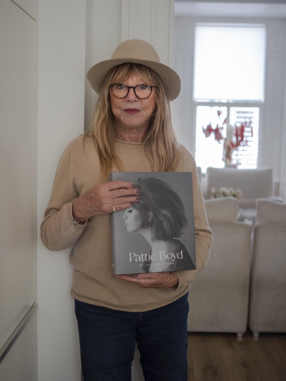 Pattie Boyd Publishes 'My Life in Pictures' Book - Best Classic Bands ...