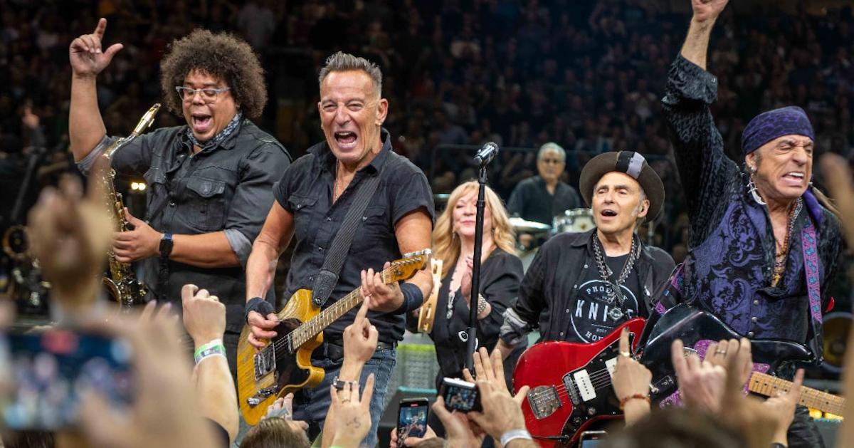 Bruce Springsteen & the E Street Band Play First NYC Concert in 7 Years ...