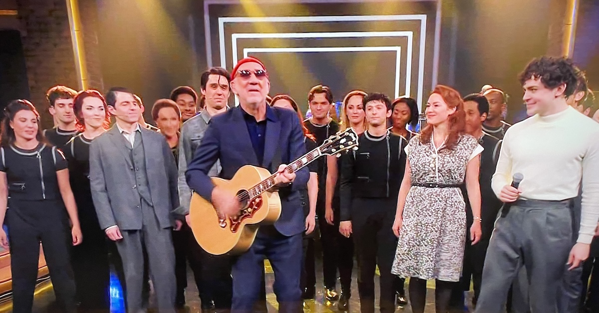 Pete Townshend Performs With the Broadway Cast of The Who's 'Tommy ...